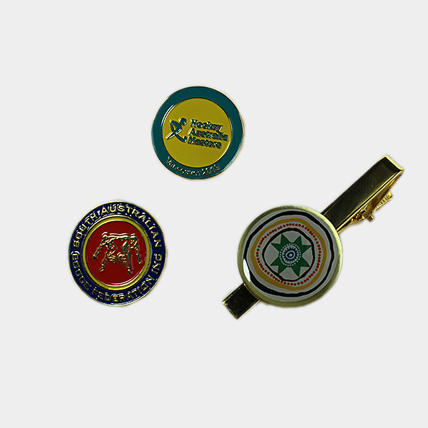 evright.com | Custom Pins + Badges